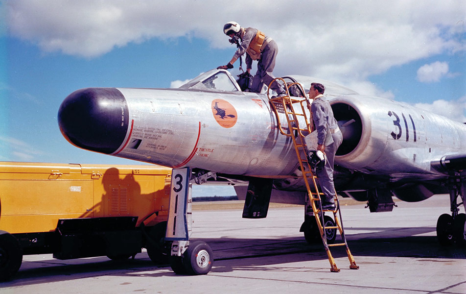 Mural of Honour - 19 CF-100