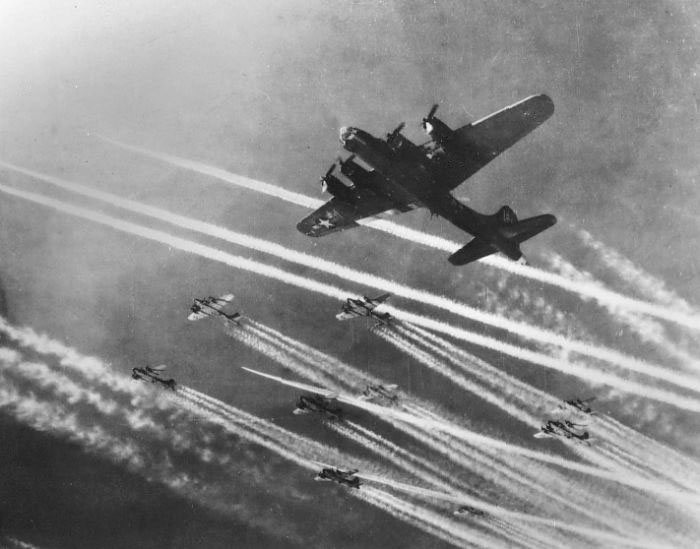 Mural of Honour - 144 Bomber Stream