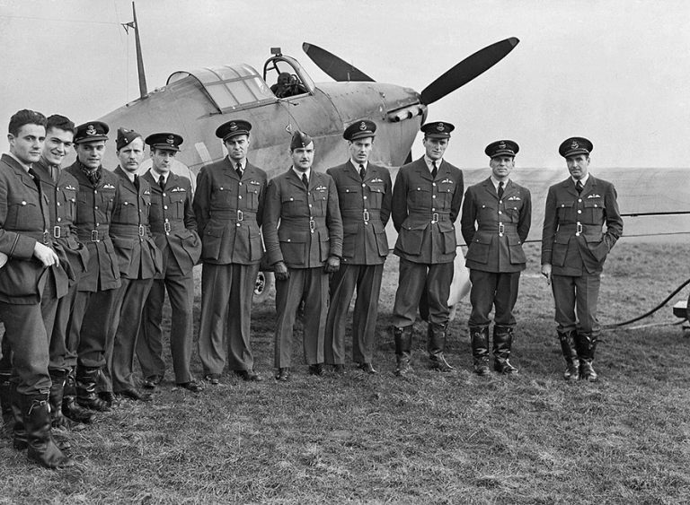 rcaf spitfire squadrons